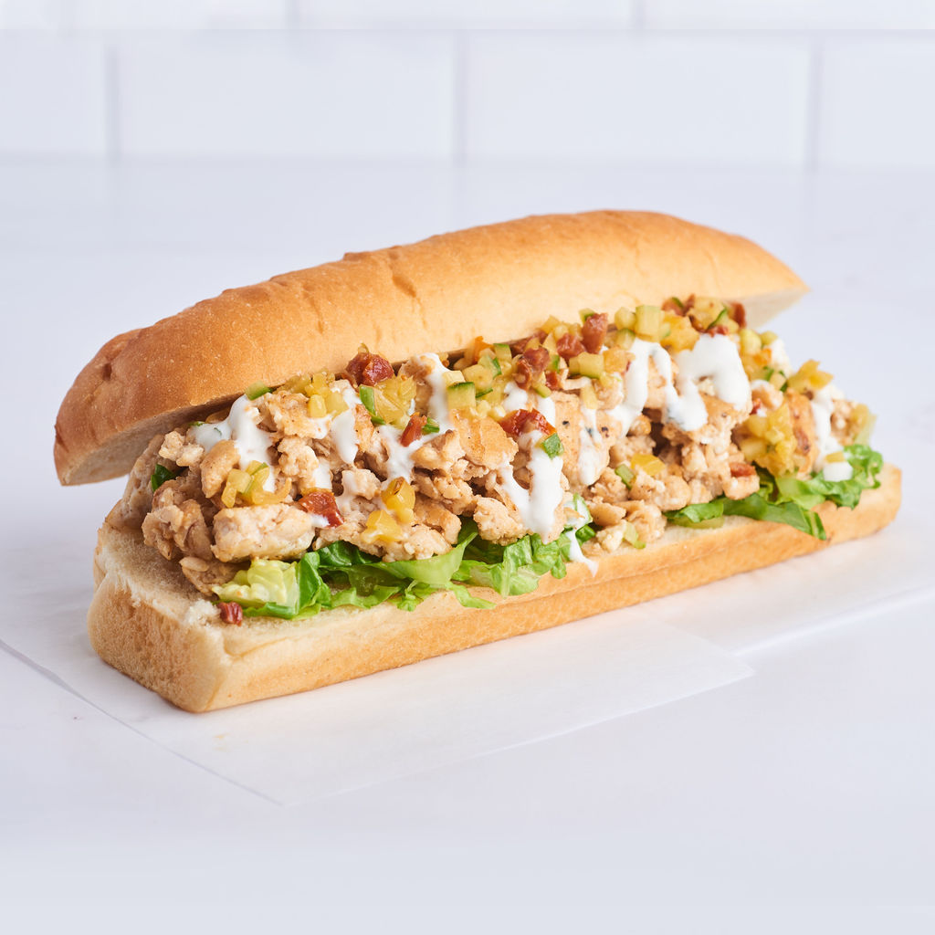 Where to Find the Best Quick Sandwich Lunch Spots in Beverly? - RevBurger